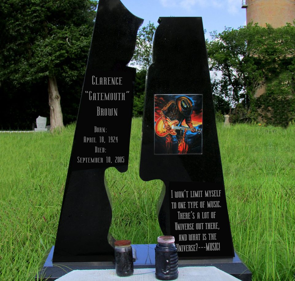 Custom Headstones, Monuments & Mausoleums | West Memorials