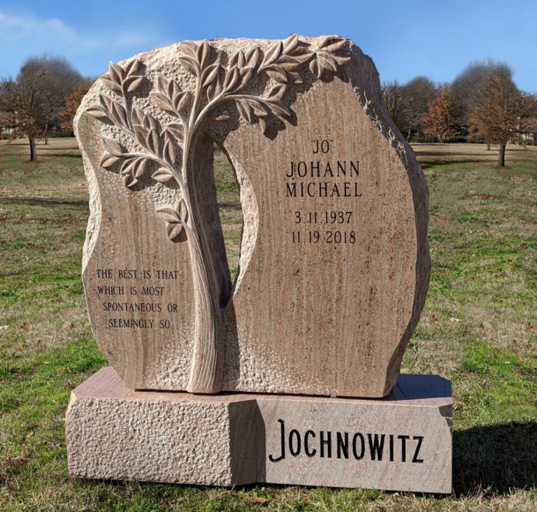 Custom Headstones, Monuments & Mausoleums | West Memorials