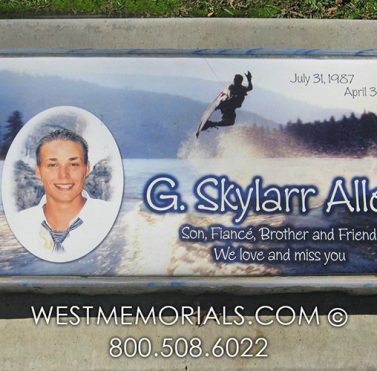 Skylarr | West Memorials