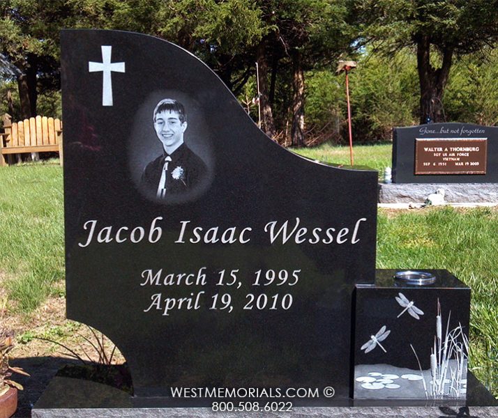 Wessel | West Memorials
