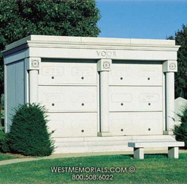 Voor Mausoleum | West Memorials
